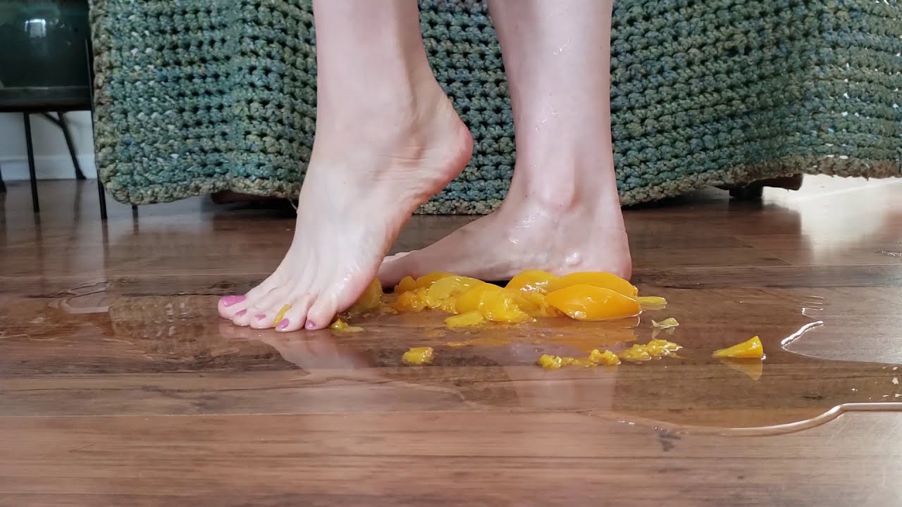 Food Crush | Peaches - Feet - SQUISH - YouTube