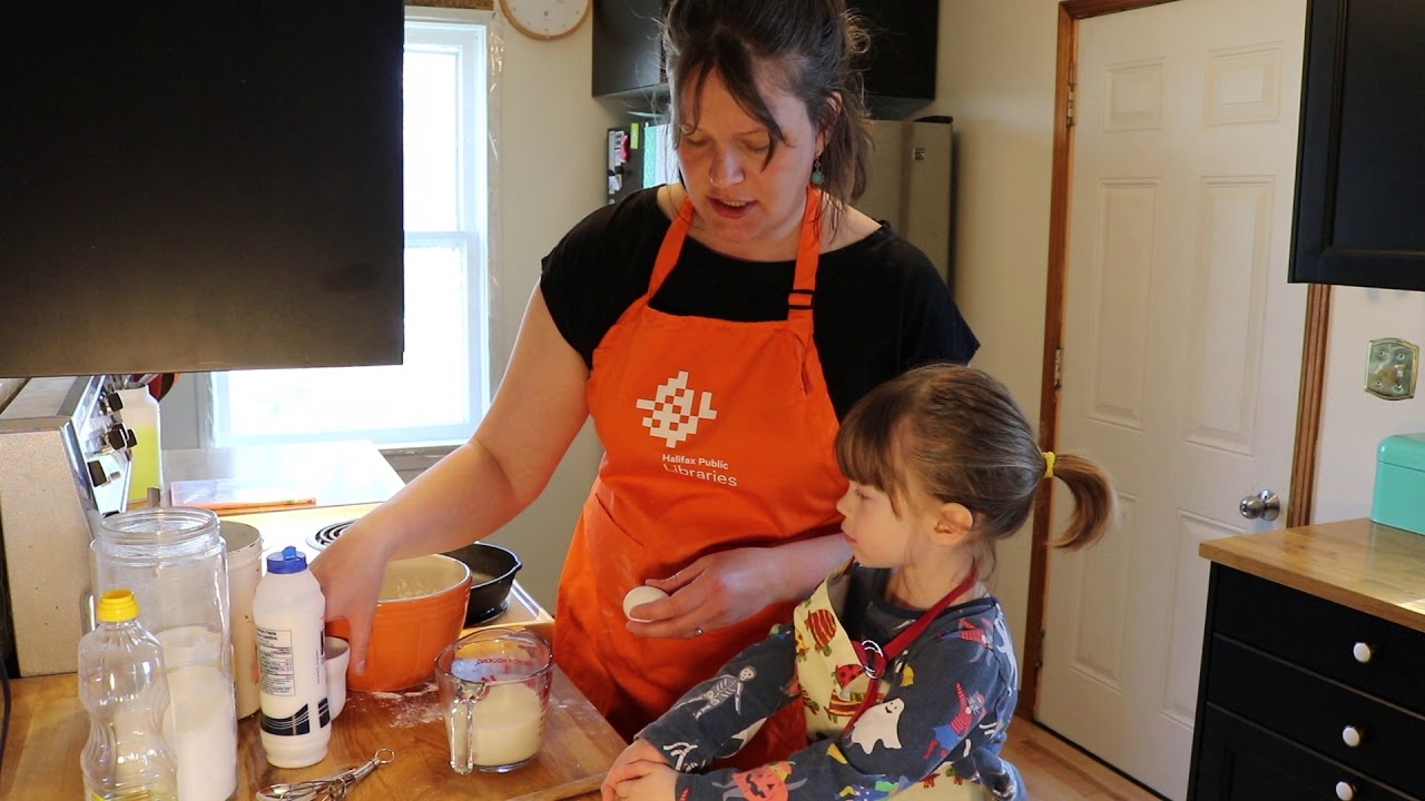 Cooking Time: "Eat Your Book" with Siobhan - YouTube