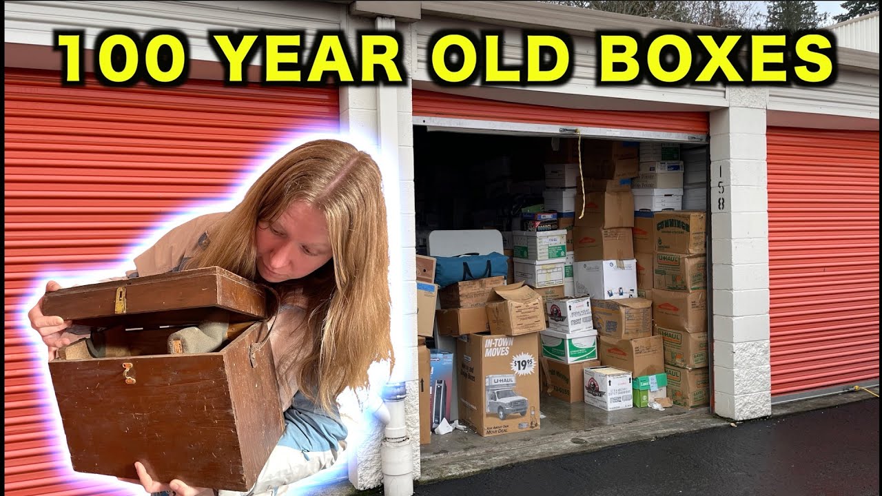 100 Year OLD BOXES OF STUFF Found In Unclaimed Storage Locker - YouTube
