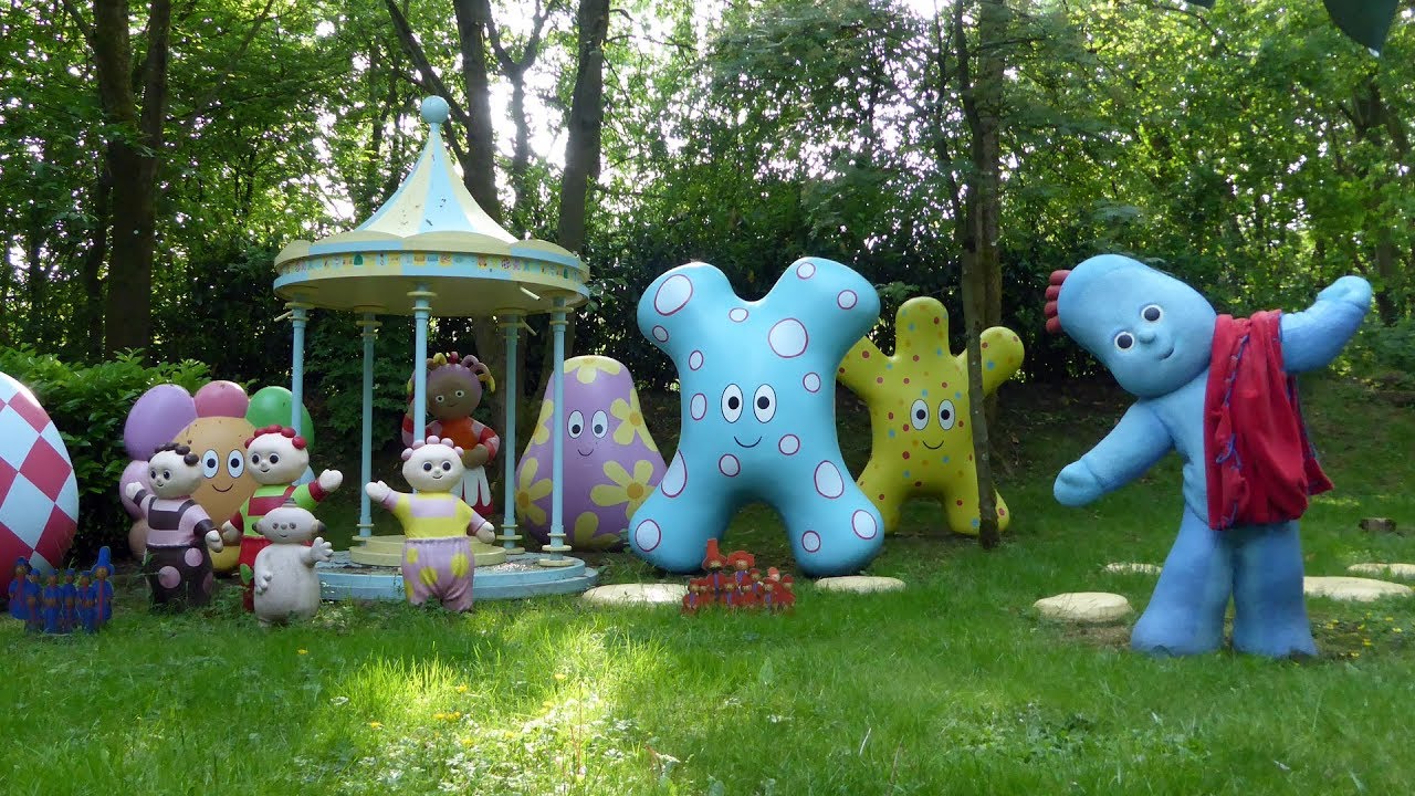 In the Night Garden Magical Boat Ride at CBeebies Land FULL RIDE - YouTube