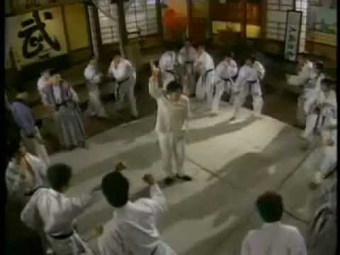 Donnie Yen - Fist Of Fury (1995) Bruce Lee Impersonator Fight Clip (COMEDY!!!)