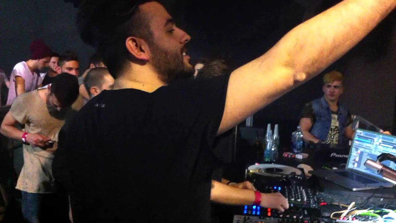 Luca Agnelli & Marco Faraone @ Magazzini Generali 27.3.2013 - Milano ...