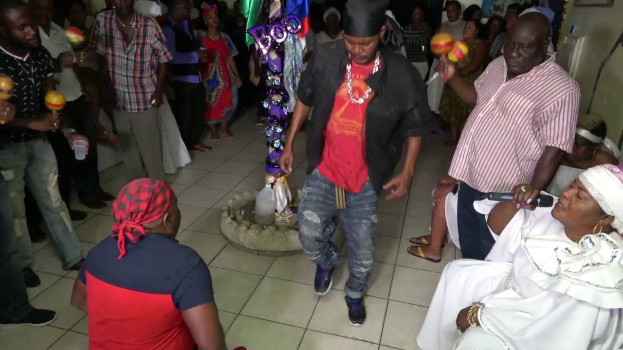 Manbo Vivi - Brav Gede (Part II) Day 1 - YouTube