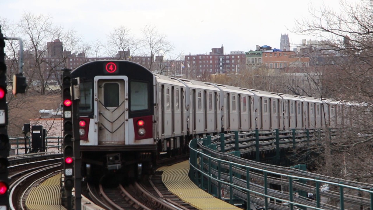 R142A (4) Train at Jackson Avenue - YouTube