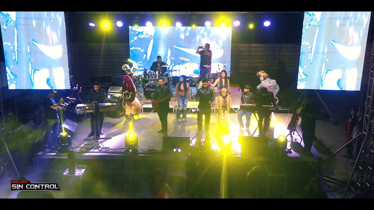 Grupo Sin Control - El Sabor de mi Tierra (EN VIVO) Kerman, CA - YouTube