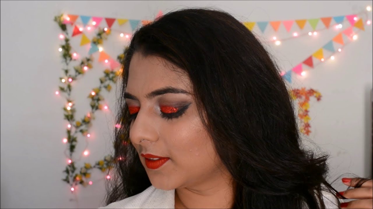 Red Monochrome Makeup Using A Single Product | The Howstation - YouTube