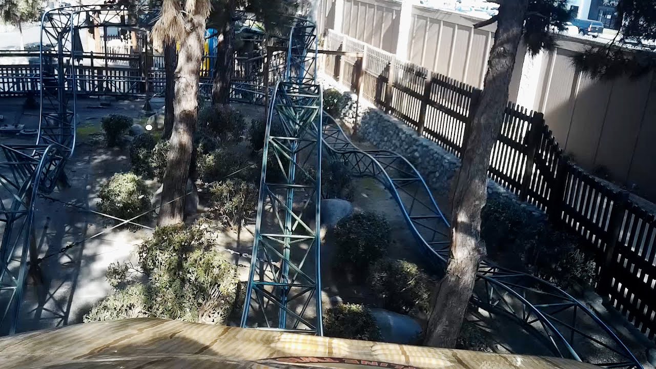 Knotts Berry Farm Timberline Twister