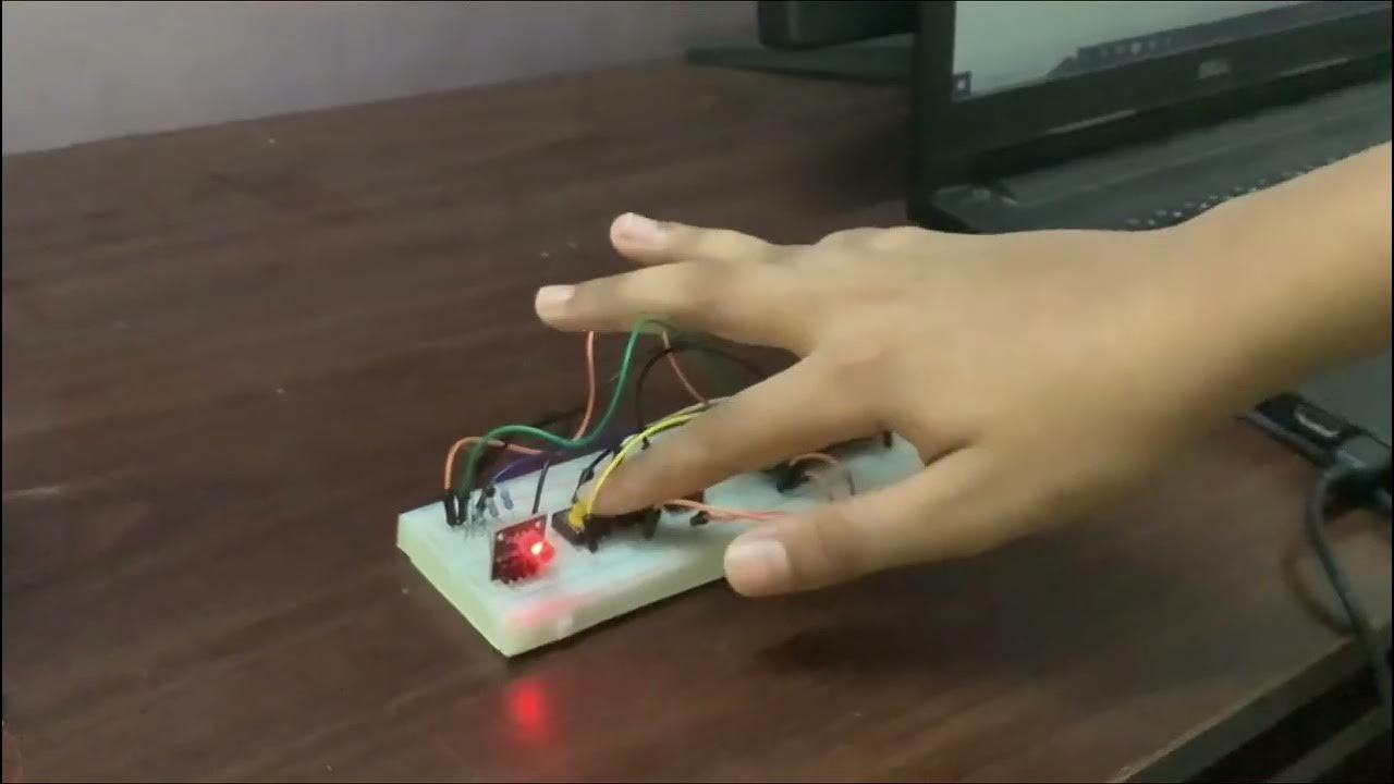 @paulmcwhorter Raspberry Pi Pico W Homework Lesson 18 . Controlling RGB LED Using Buttons - YouTube