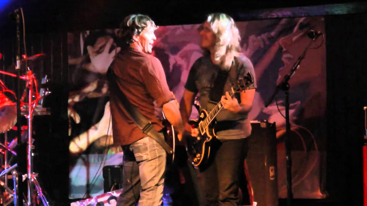 "Inside Out" cover by Rat Ranch at Mo's Place 9-29-10 - YouTube