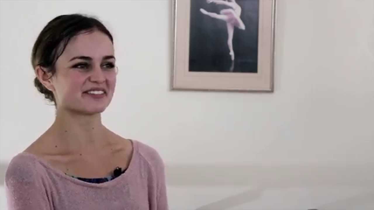 Meet Columbia Classical Ballet dancer Emma Stratton! - YouTube