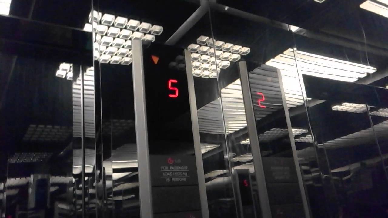 LG Traction Elevator at Undiclosed Location at Central Jakarta, Jakarta ...