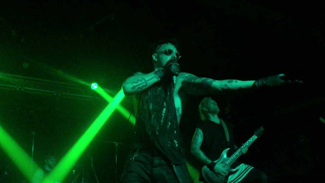 3TEETH - "Master Of Decay" - Live - Boston - 07.31.2019 - YouTube