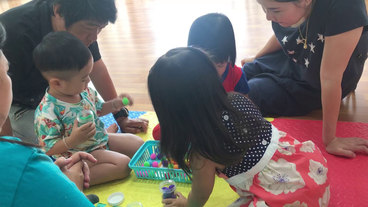 At Funtime Preschool - YouTube