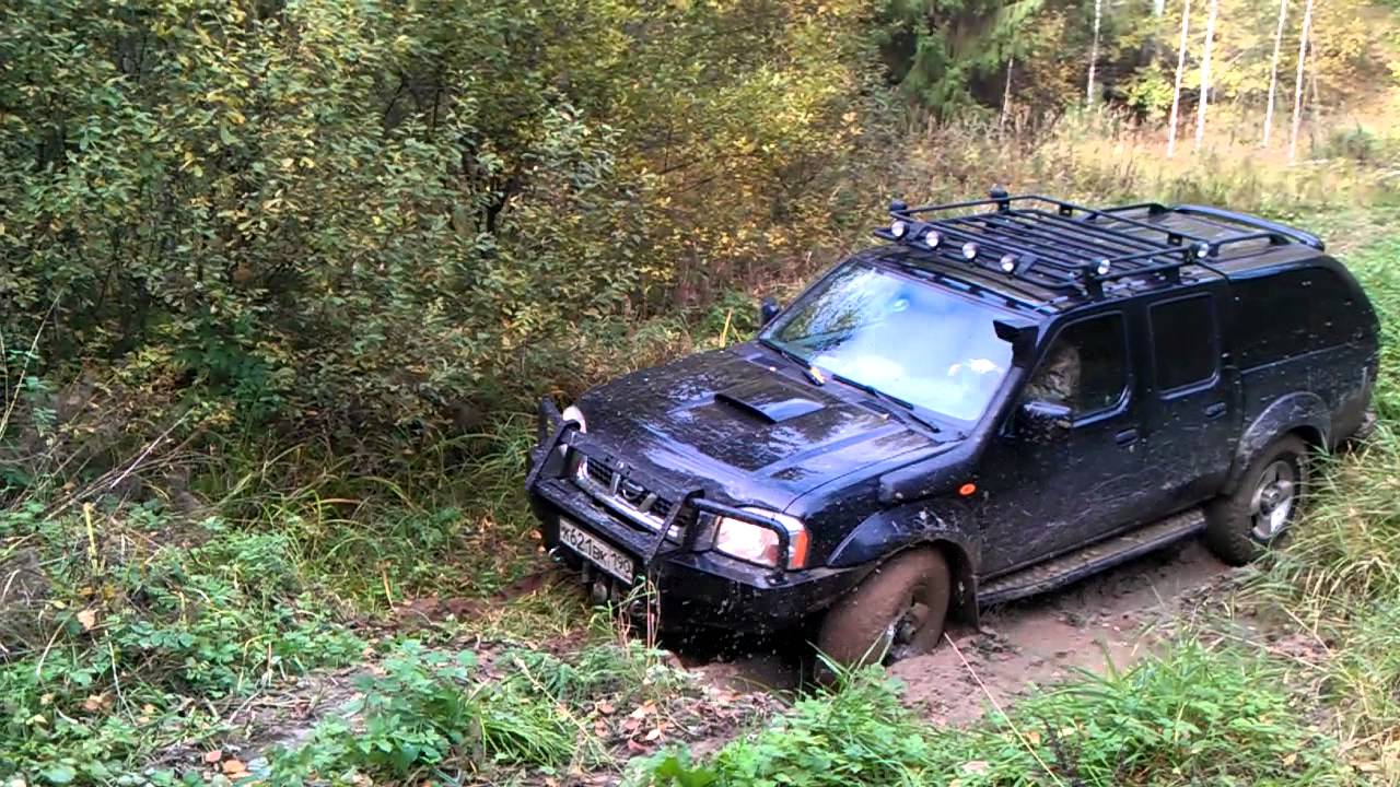 Nissan np300 приехали - YouTube