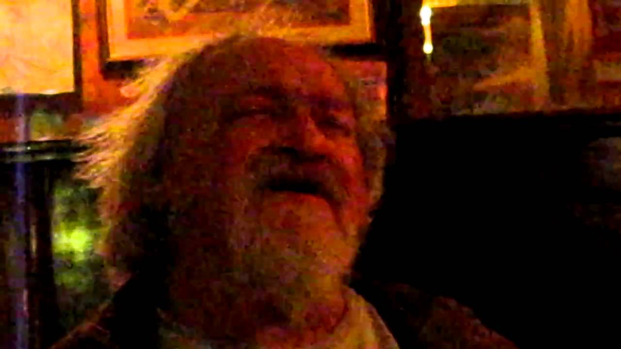 skippy sings - YouTube