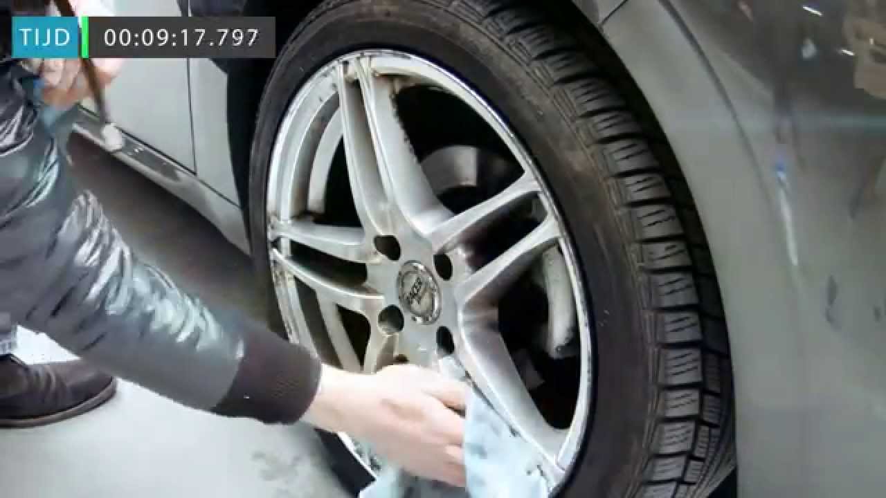 Auto wassen zonder water in 7 stappen! - How-To: Wash your car ...