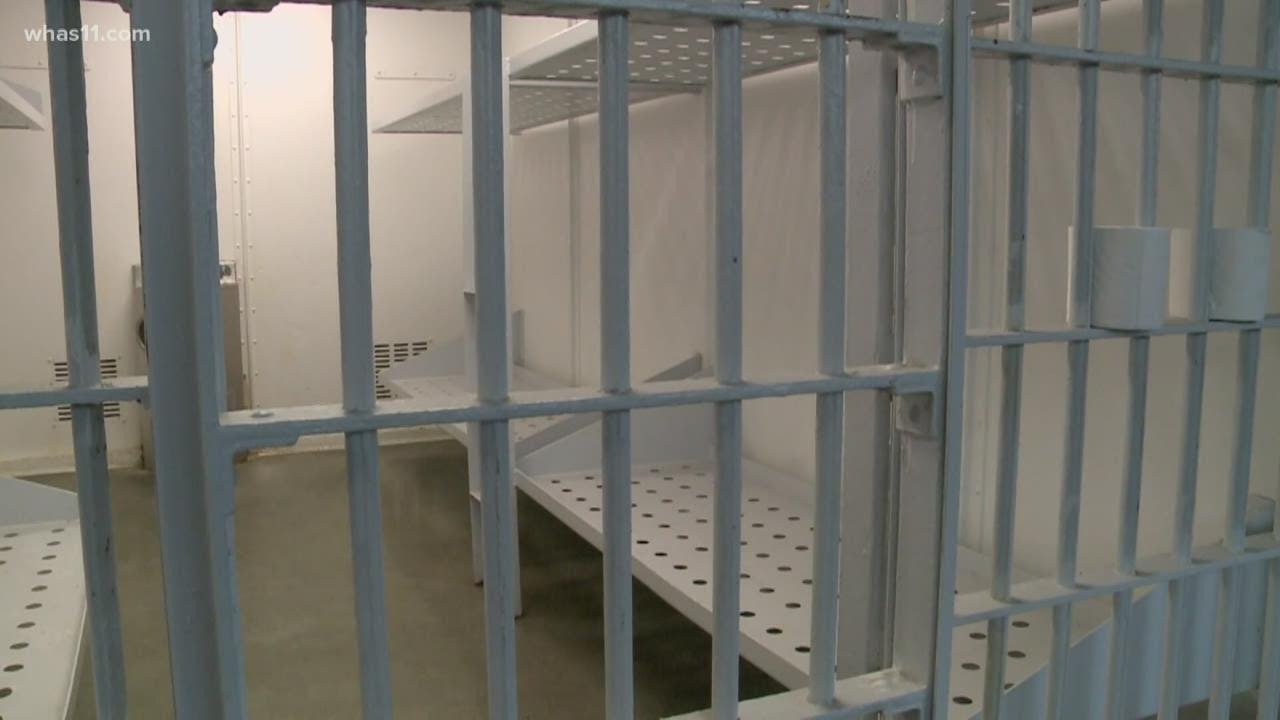 Louisville Corrections FOP urges city to raise pay for employees to ...