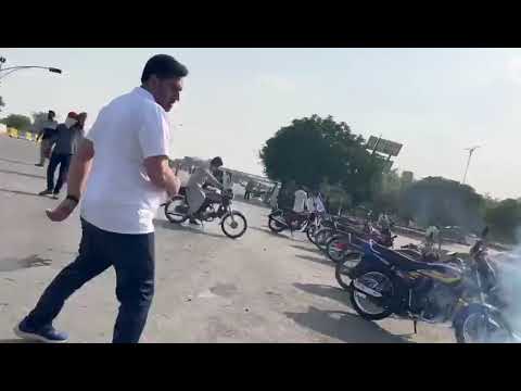 Imran khan worker zartaj gul fire in ansu gas