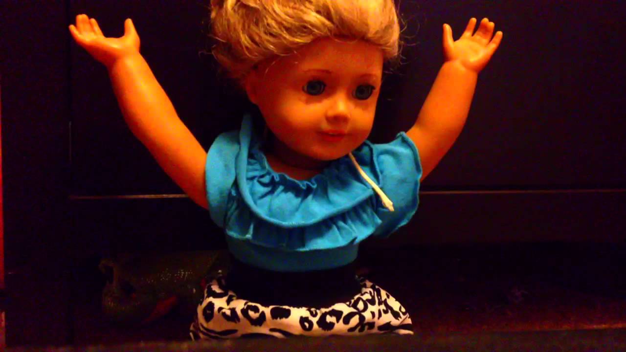 AG: The many personalities of American Girl Dolls - YouTube