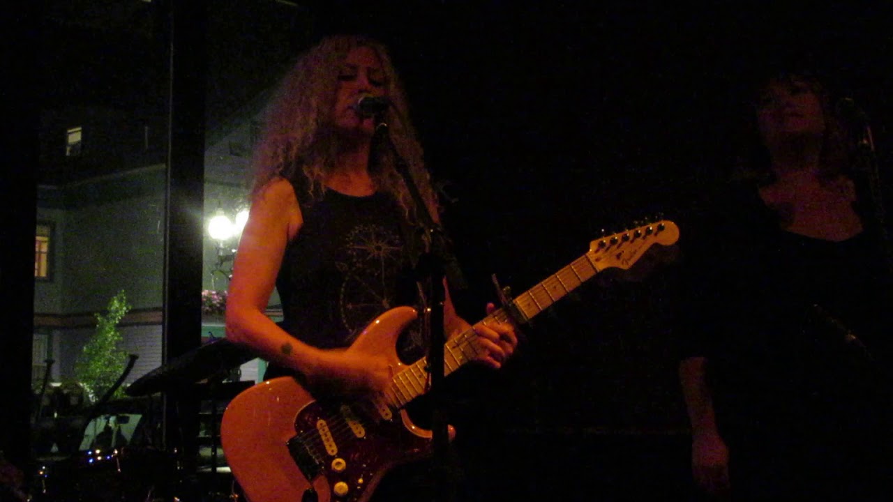 Emily Grogan Band - YouTube