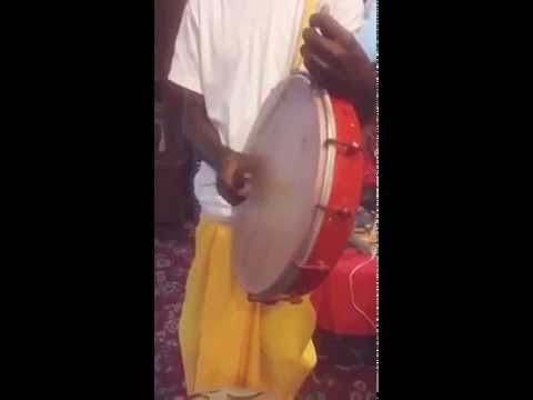 Tappu drumming - YouTube