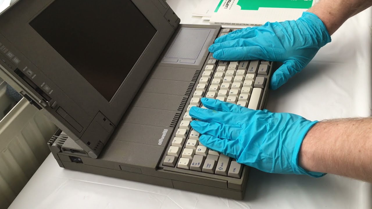 Olivetti D33 1991 386 Retro PC Laptop Tour and Repair - YouTube