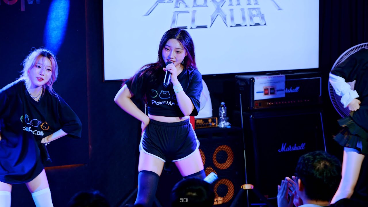 [8K] 241019 프록시마 클럽(Proxima Club) 초아 'RAKUEN' 무대 개인 직캠 (광란의 박박 새벽 ...