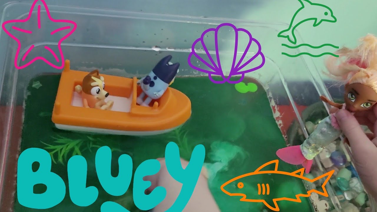 Bluey and Bingo make an aquarium! - YouTube