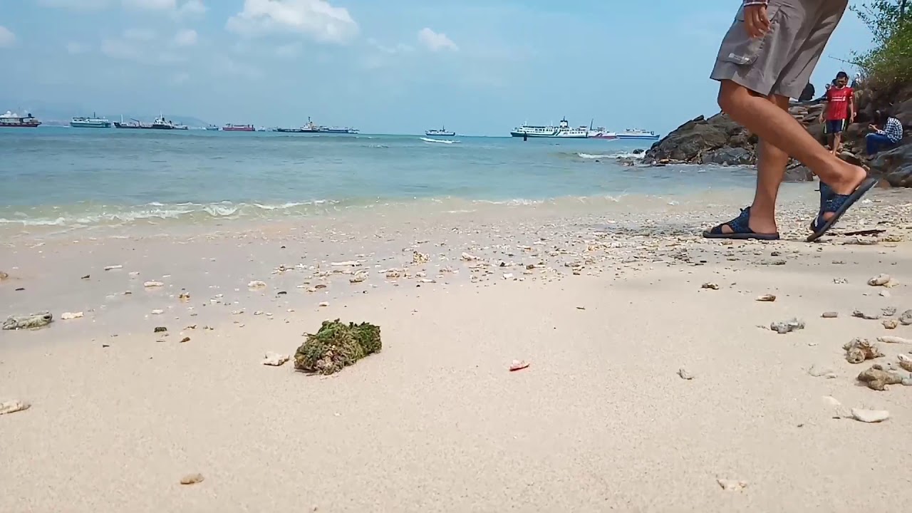 Dolan ning pulo merak cilik - YouTube