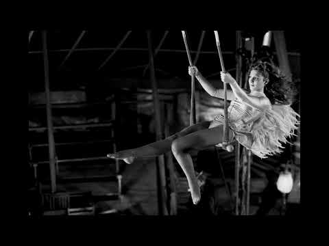 Rise And Fall Of A Decade - Wings Of Desire (1990) - [Lyrics]