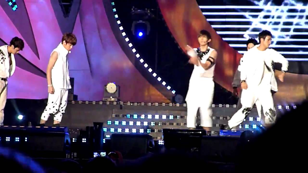 20101023 아시아송페스티벌 비스트 Beast - Shock - YouTube