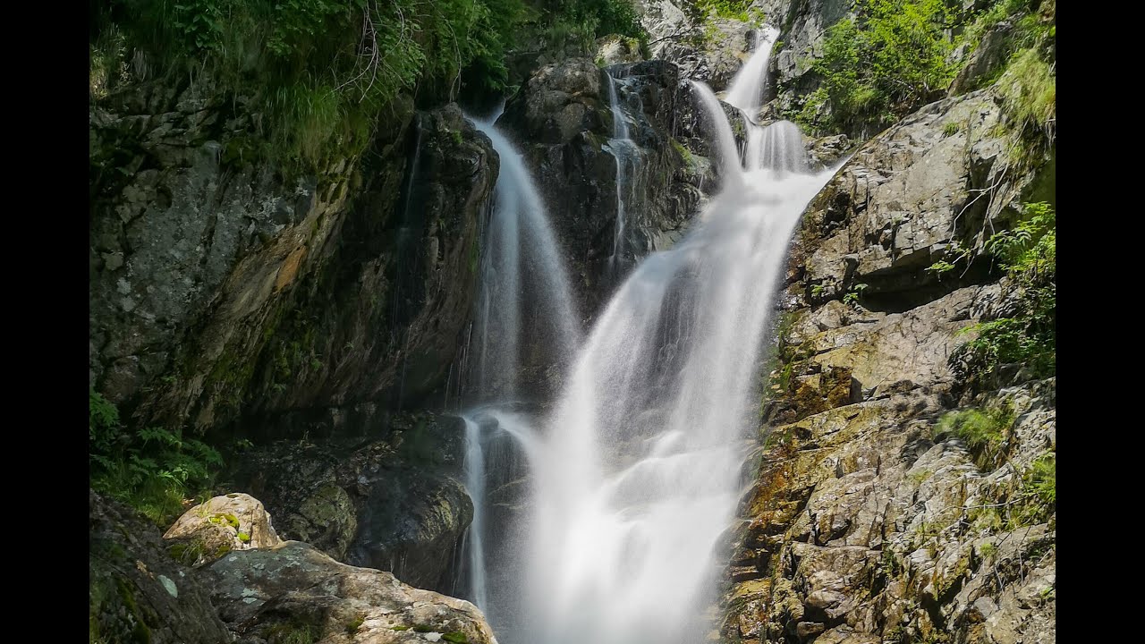 Cascada Marii (Mariii/Mariei), Muntii Retezat - YouTube