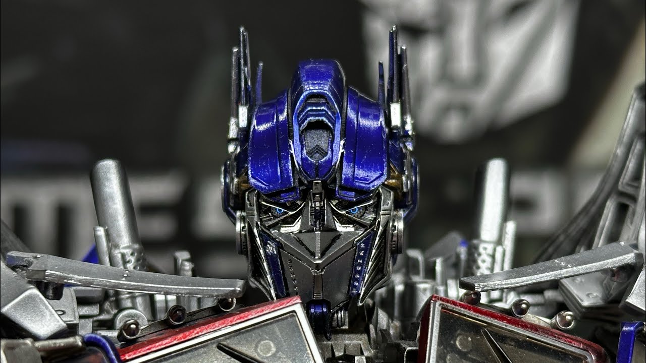 EMP Studios Dlx Optimus Prime Upgrade Head - YouTube