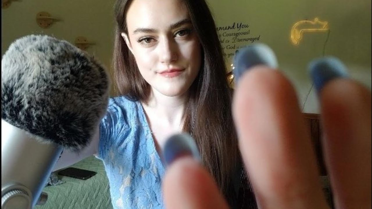ASMR Sparkly 💅blue nails | tapping | mouth sounds | soft whispers - YouTube