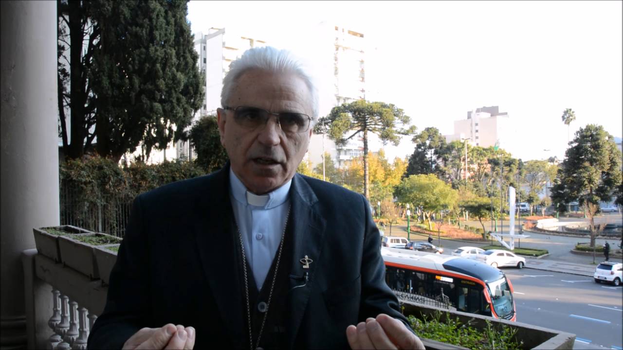 Mensagem para o Dia dos Pais - Dom Alessandro Ruffinoni - YouTube