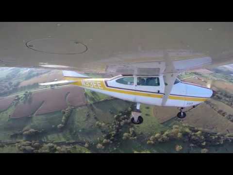 Flying for the Des Moines Skydivers - YouTube