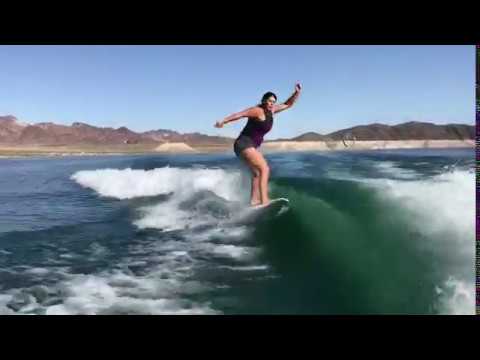Wakesurfing trick: how to pump the wave - YouTube