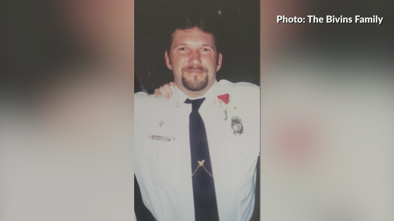Memorial service today for tow truck driver Wade Bivins - YouTube