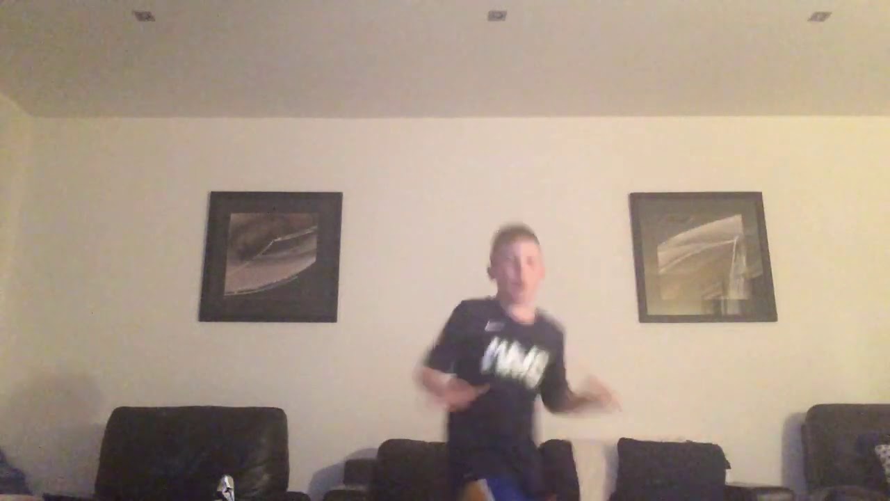 Hilarious Intro Fail!!!! - YouTube