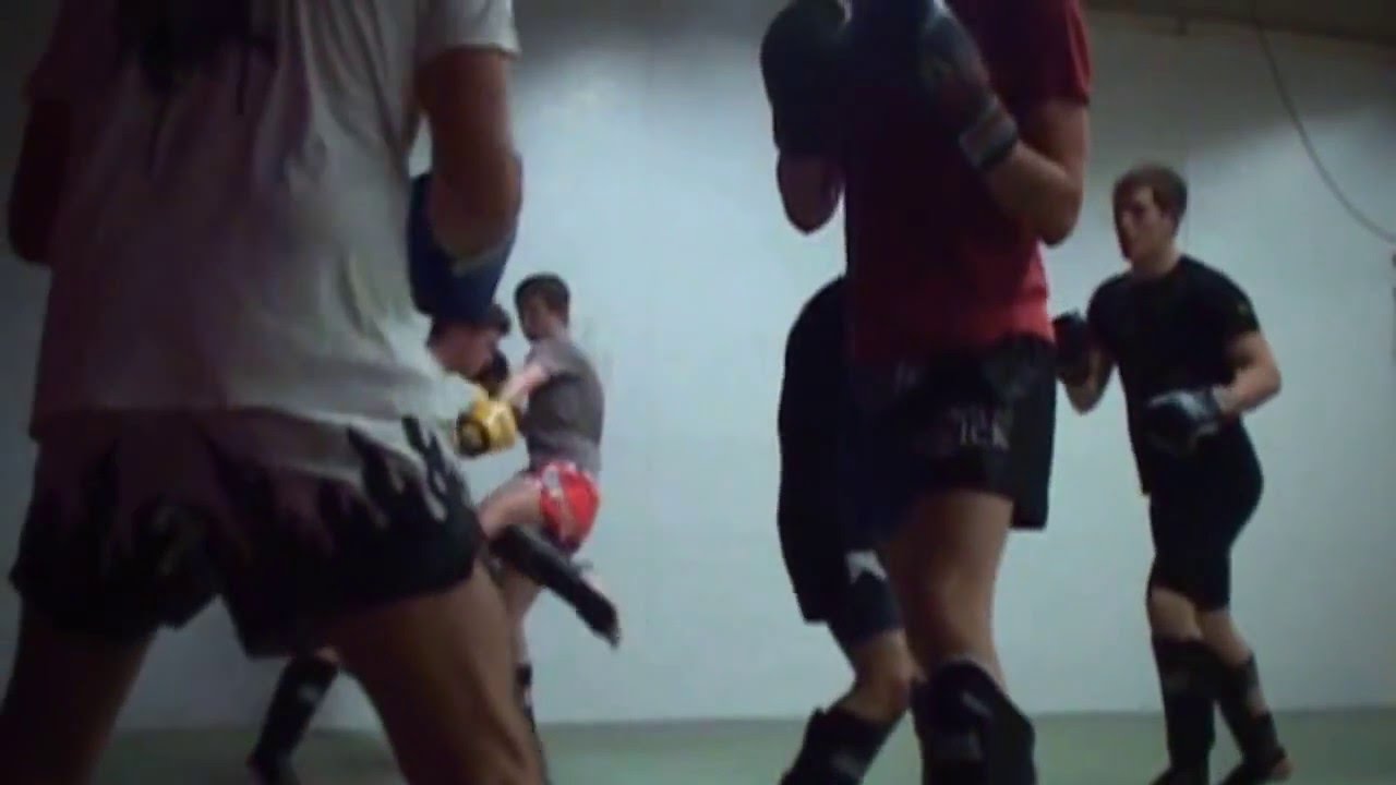 Warwick Thai Boxing Club Promo 2012 - YouTube