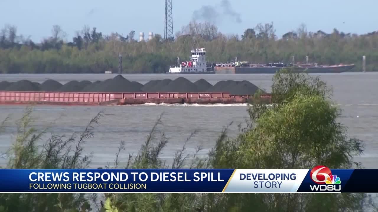 Crews respond to diesel spill after tugboat sinks in Mississippi River ...
