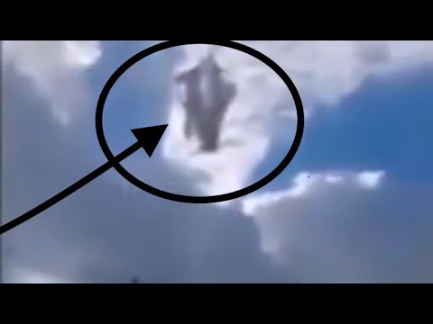 God appears in the sky’s during prayers - YouTube