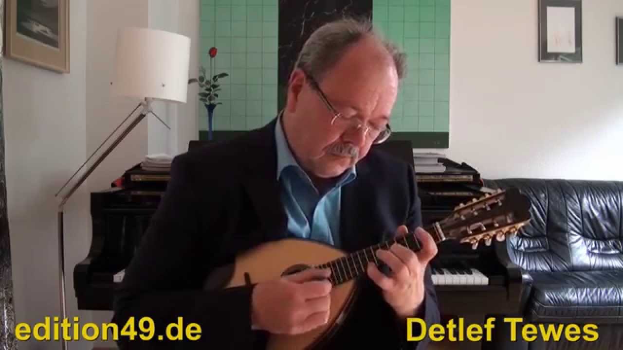 Raffaele Calace X Preludio Detlef Tewes Mandolin Solo op 112 - YouTube