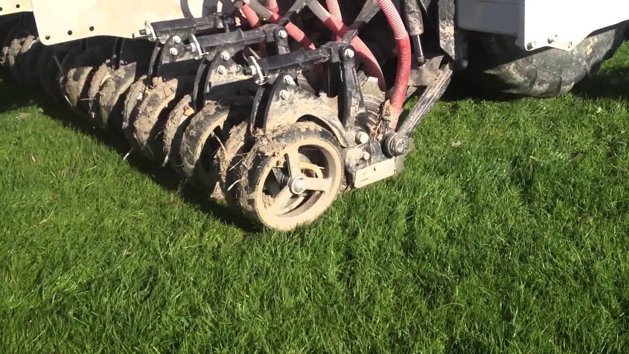 semoir CS-AGRIMAT - YouTube