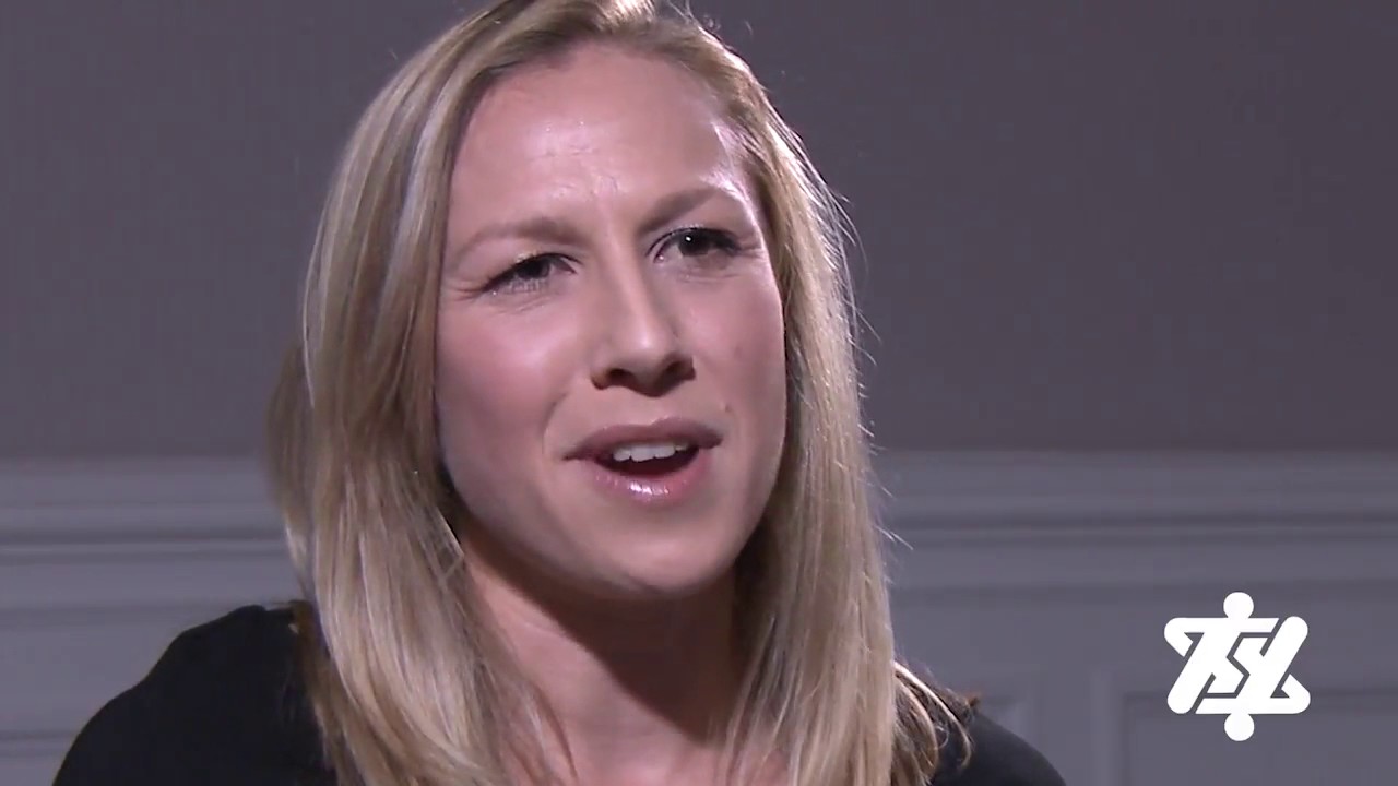 Kate Scott 2016 — Sports Broadcaster - YouTube