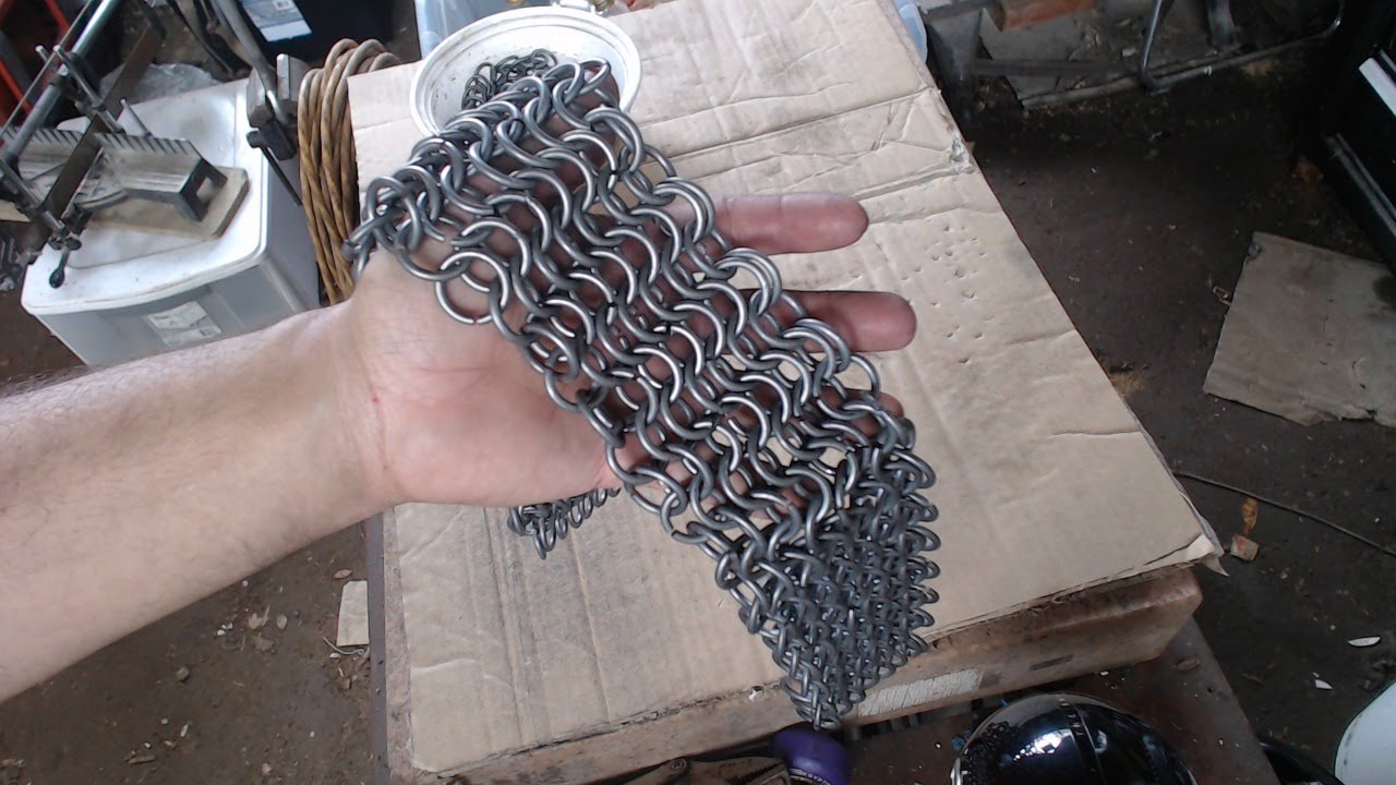 Chainmail Knitting Stream (While the rest of the country goes bananas ...