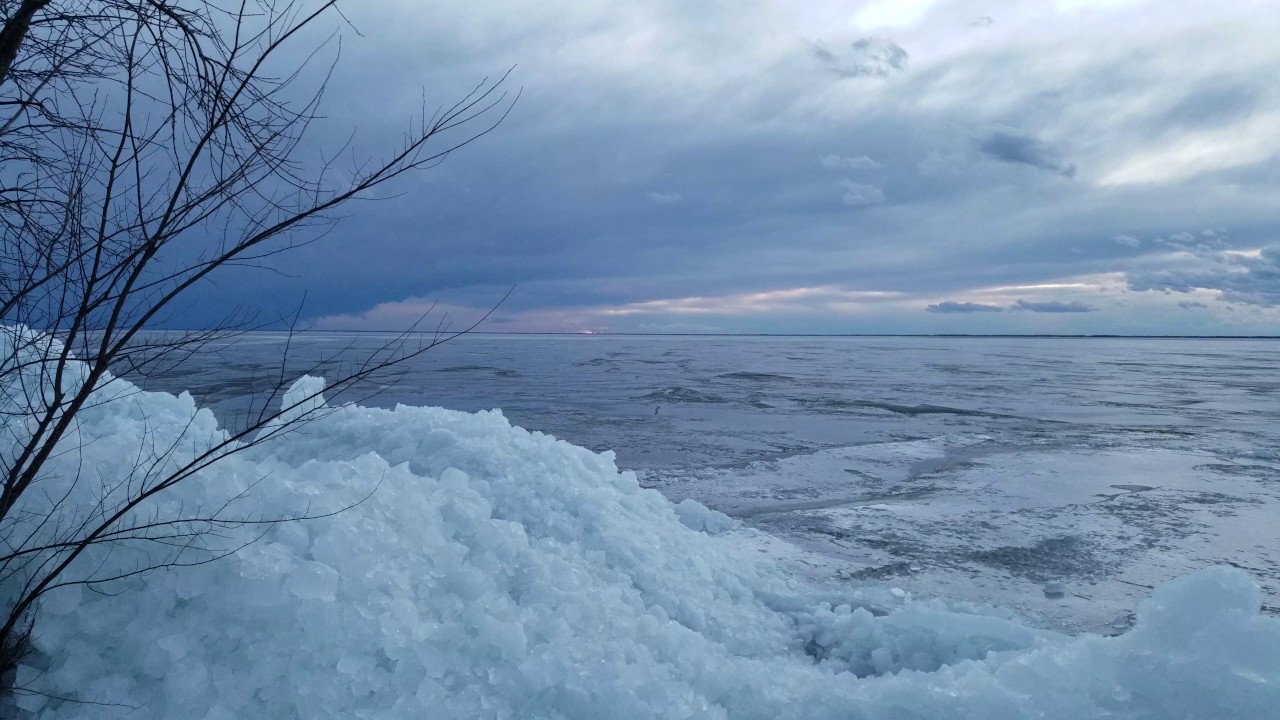 Lake Winnebago massive ice shove of March 7th 2017 Calumet County Park ...