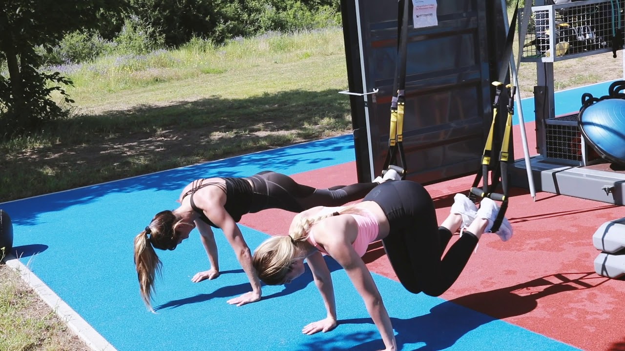 9. Teil Kurse bei Pfitzenmeier: Bauch Spezial & TRX - YouTube