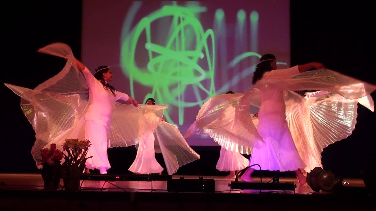 KCS Summer Dreams 2013 - Five Elements dance - AIR/SKY - YouTube