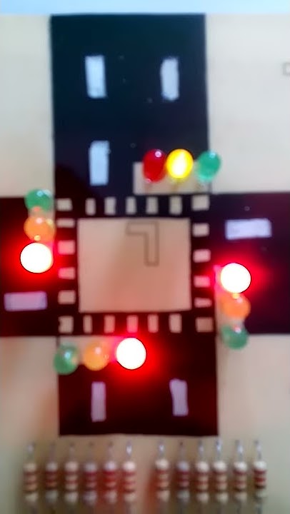 Rangkaian Lampu Merah Traffic Light - YouTube